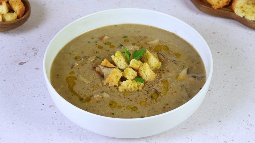 Zuppa di lenticchie e funghi: il comfort food ricco di gusto!