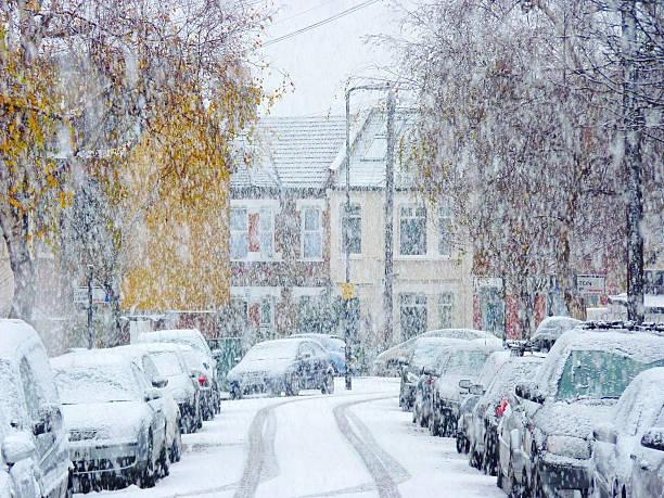 Met Office issues yellow snow and ice warning across Wakefield ...