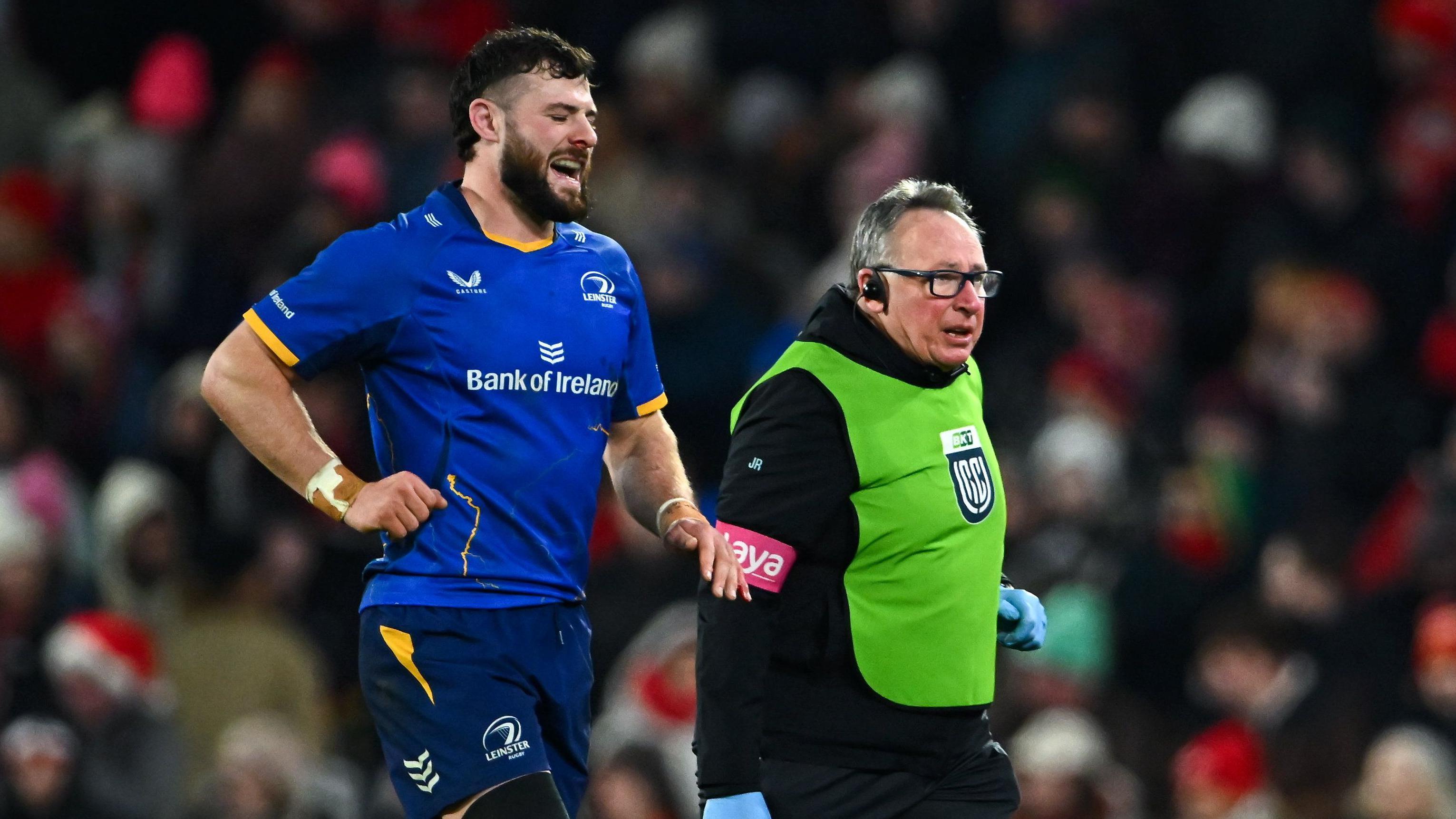 Leinster's Henshaw fit to face La Rochelle