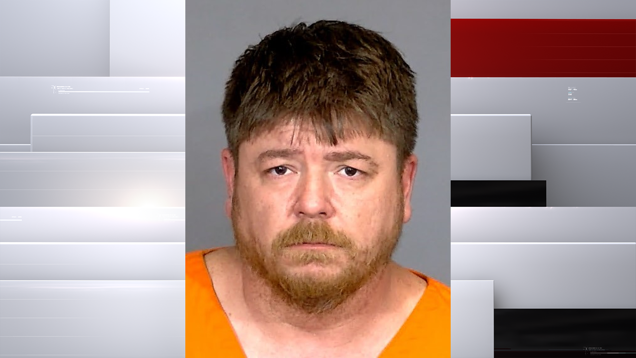 Indianapolis man accused of fatally shooting wife in front of children ...