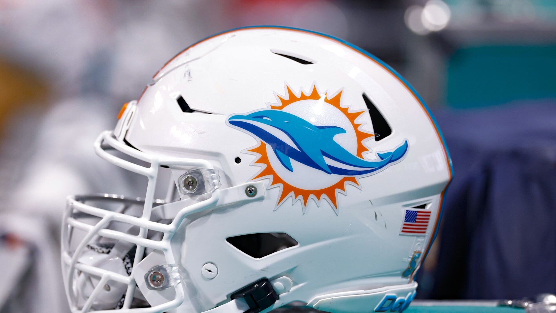 Dolphins promote Brandon Shore to executive VP of football operations ...
