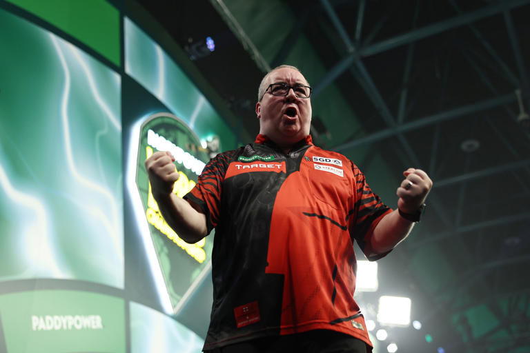 Bunting included as lineup announced for Premier League Darts 2026