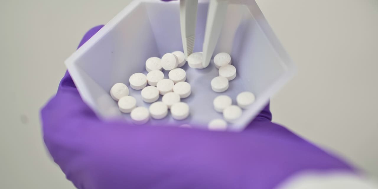 Novo Nordisk’s weight-loss pill is available. Here’s why Lilly’s and ...