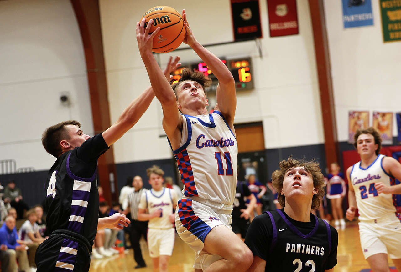 At 8-3, Carlinville Cavaliers boys basketball wants a taste of 1968