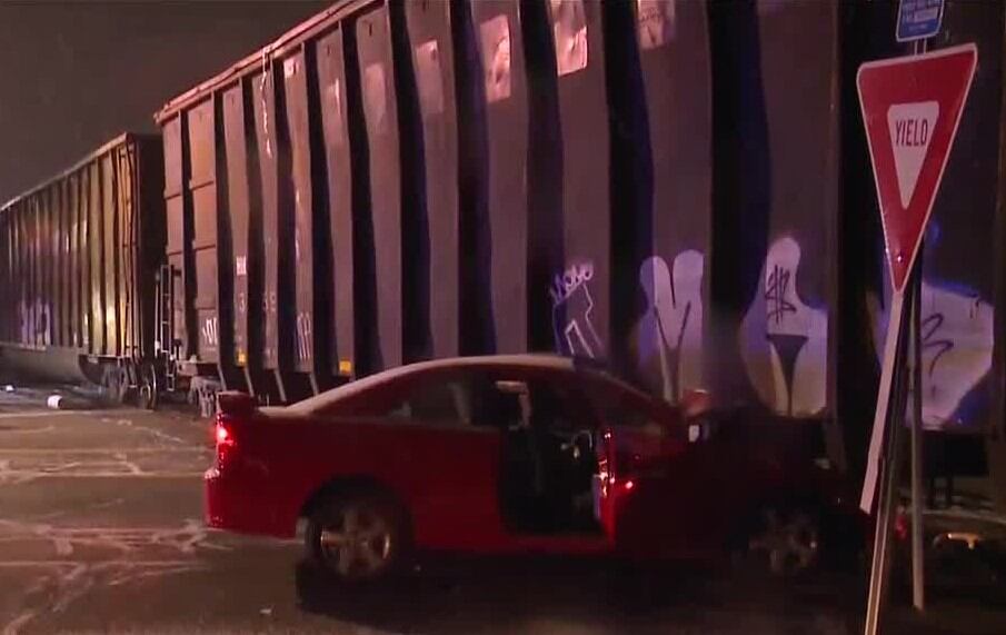 Fatal crash renews calls for safety changes at Toledo train crossing