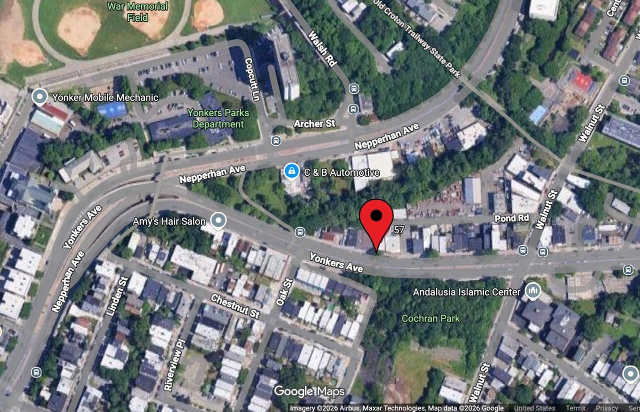 Officers injured after illegal U-turn triggers chain-reaction crash in ...