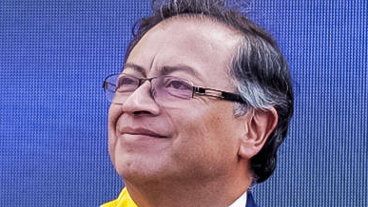 ‘For the homeland, I will take up arms again’: Colombia’s president ...