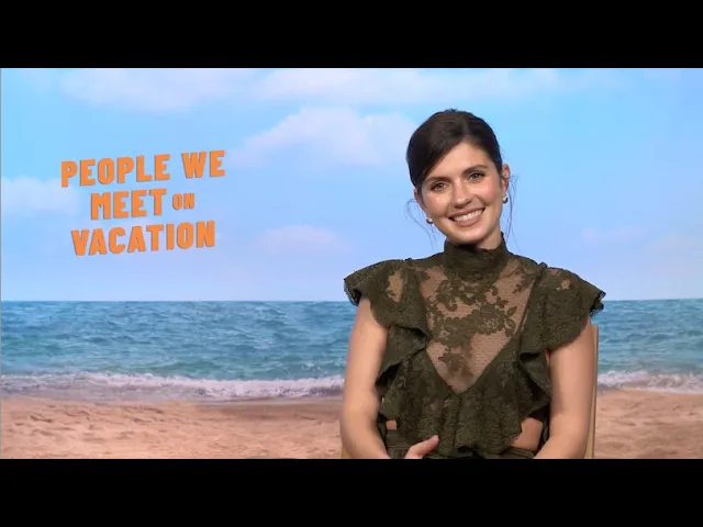 Emily Bader spills 'People We Meet on Vacation' secrets & 'My Lady Jane ...