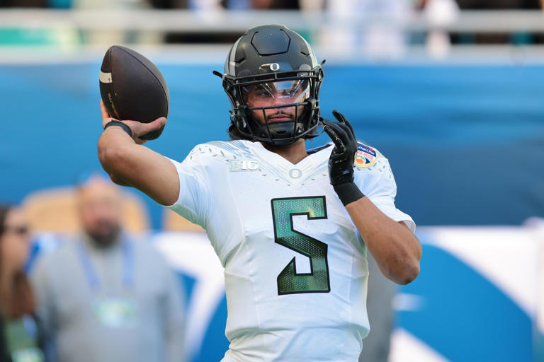 Oregon QB Dante Moore puts Jets on notice following CFP failure