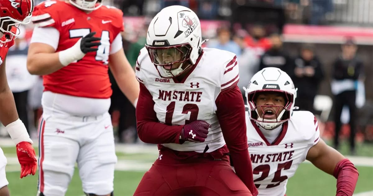Former New Mexico State LB Quincy Davis signs with Kansas out of ...