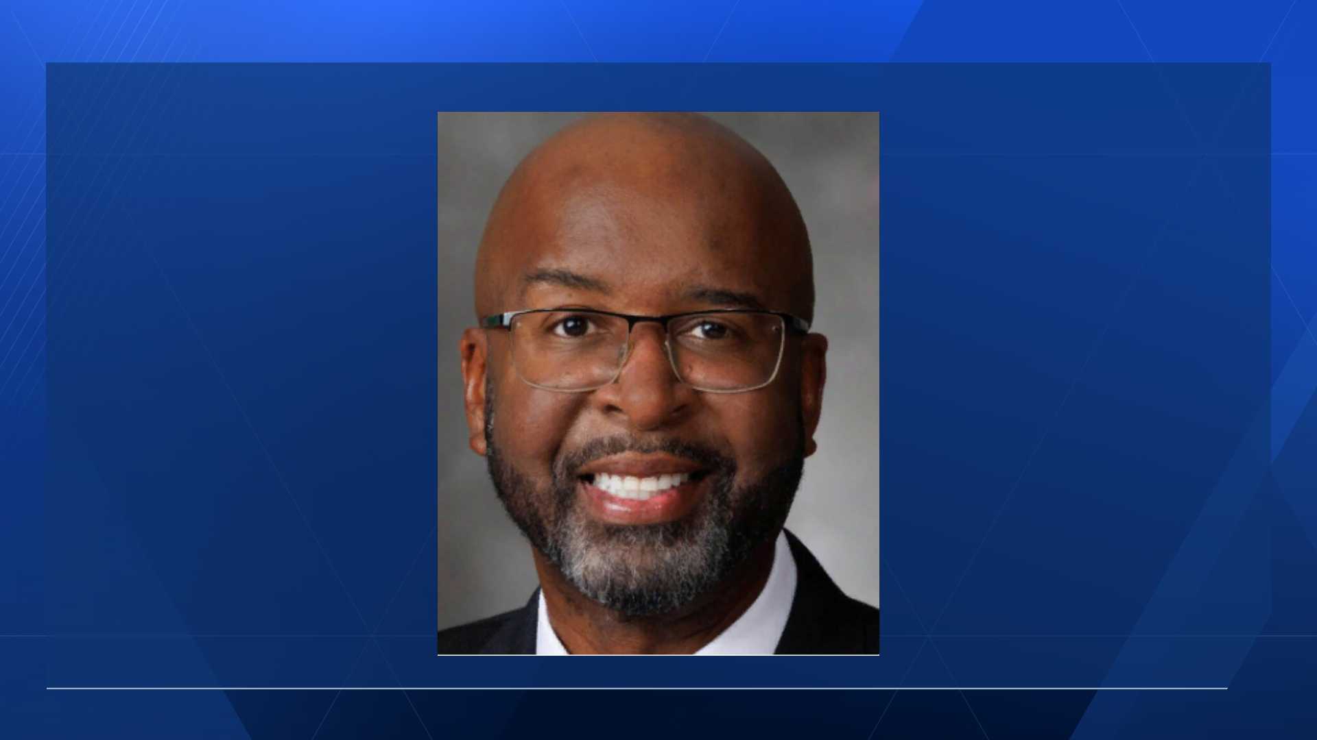 Chancellor Rodney Bennett announces decision to resign in letter to UNL ...