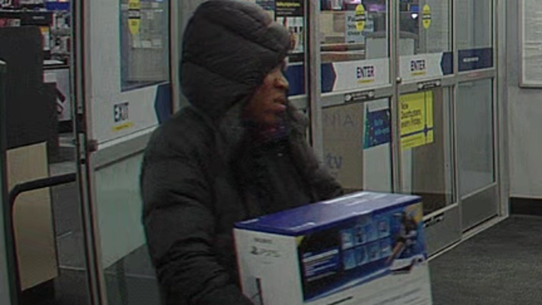 Menomonee Falls Best Buy theft, more than $1,000 in merchandise stolen