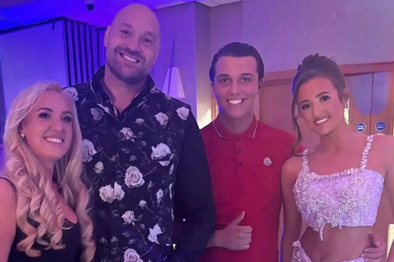 Venezuela Fury 16 Reveals Wedding Date As Well As Tyson And Paris