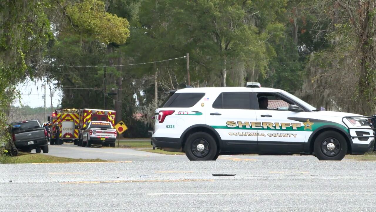 Columbia County deputies search for armed robbery suspect accused of ...