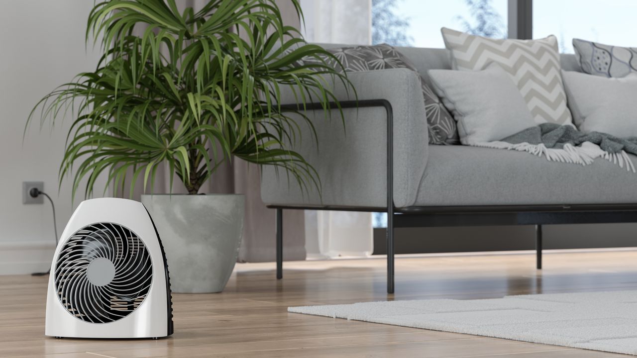 What is the cheapest electric heater to run?