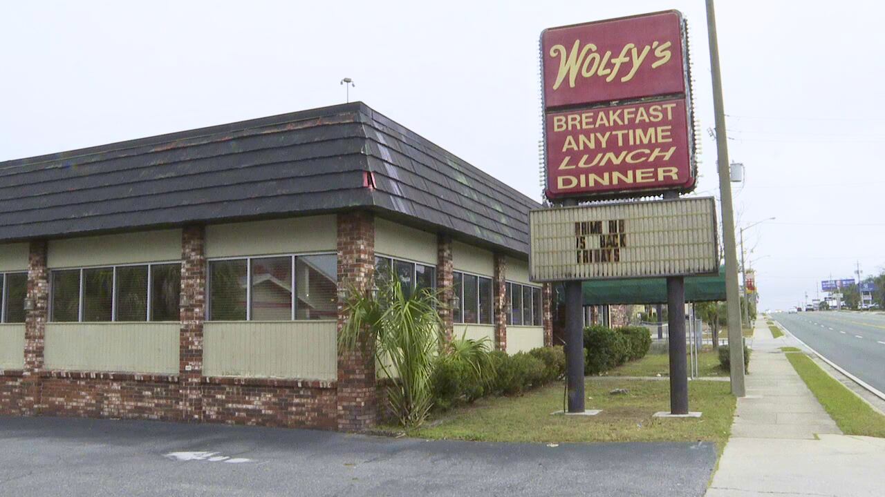 Family, employees honor Ocala restaurant owner who drowned