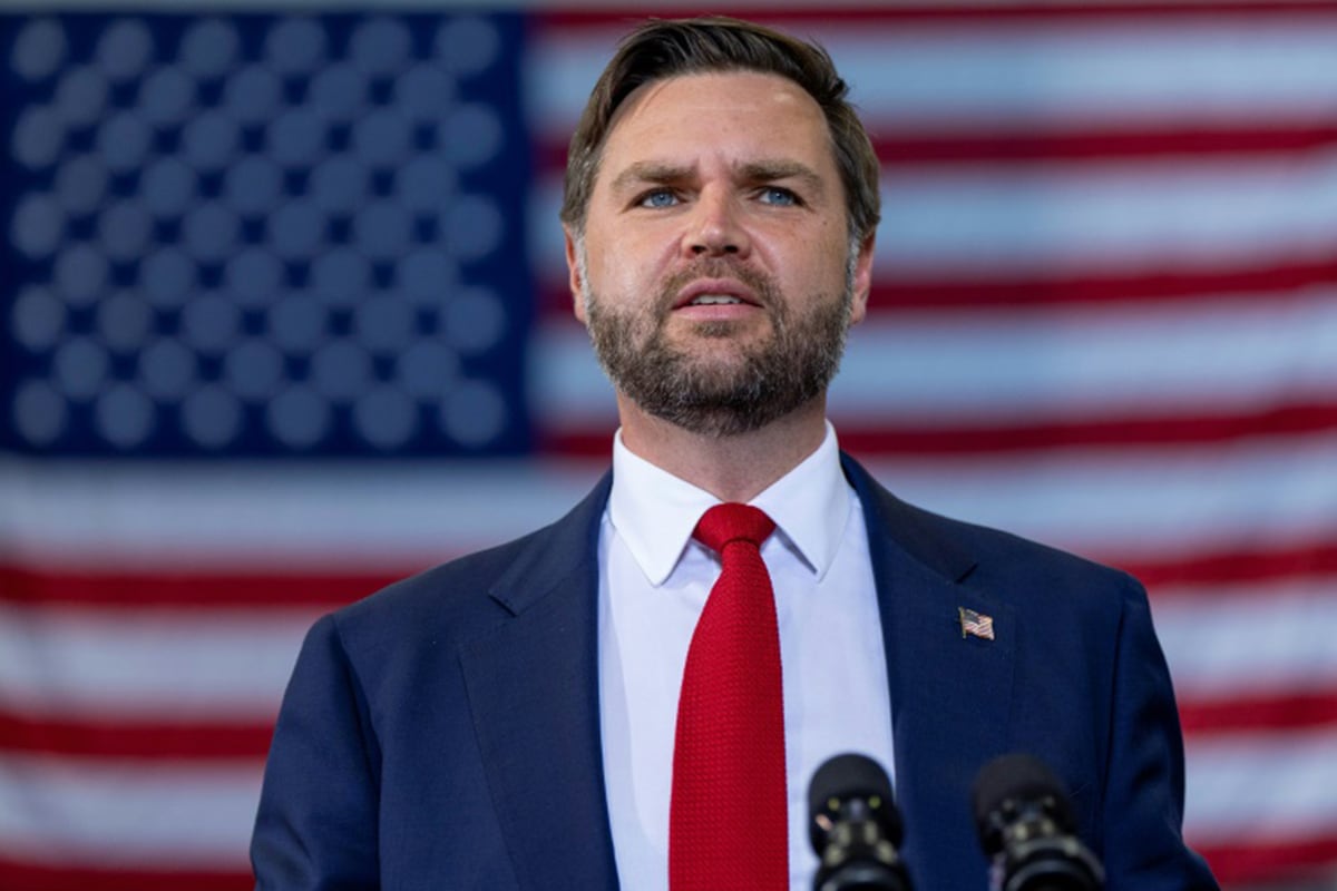 JD Vance slams media after hammer intruder attacks Ohio mansion