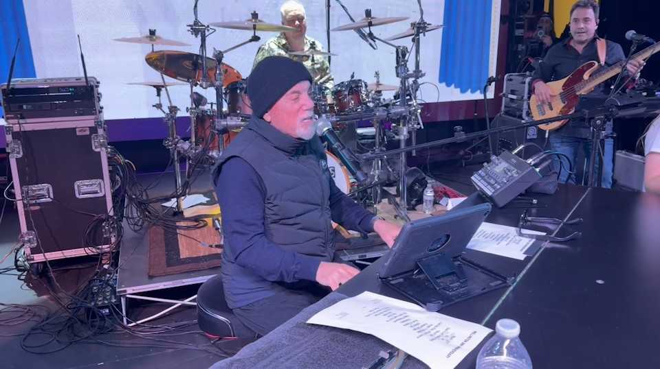 'I'm in awe': Frontman of Billy Joel tribute band reflects on ...