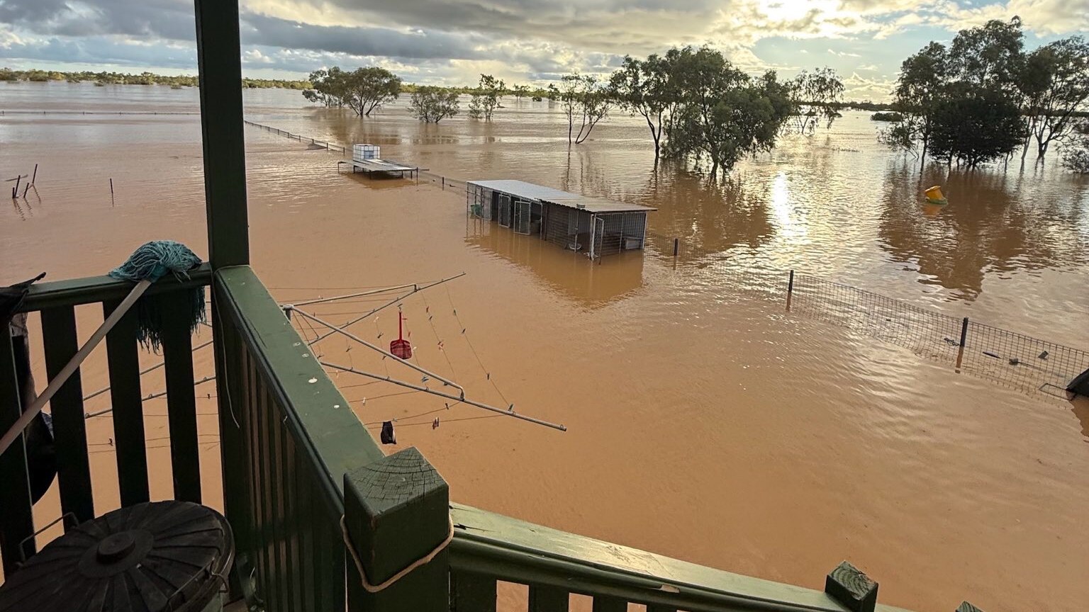 Towns still isolated amid flooding, as Far North Queensland braces for ...