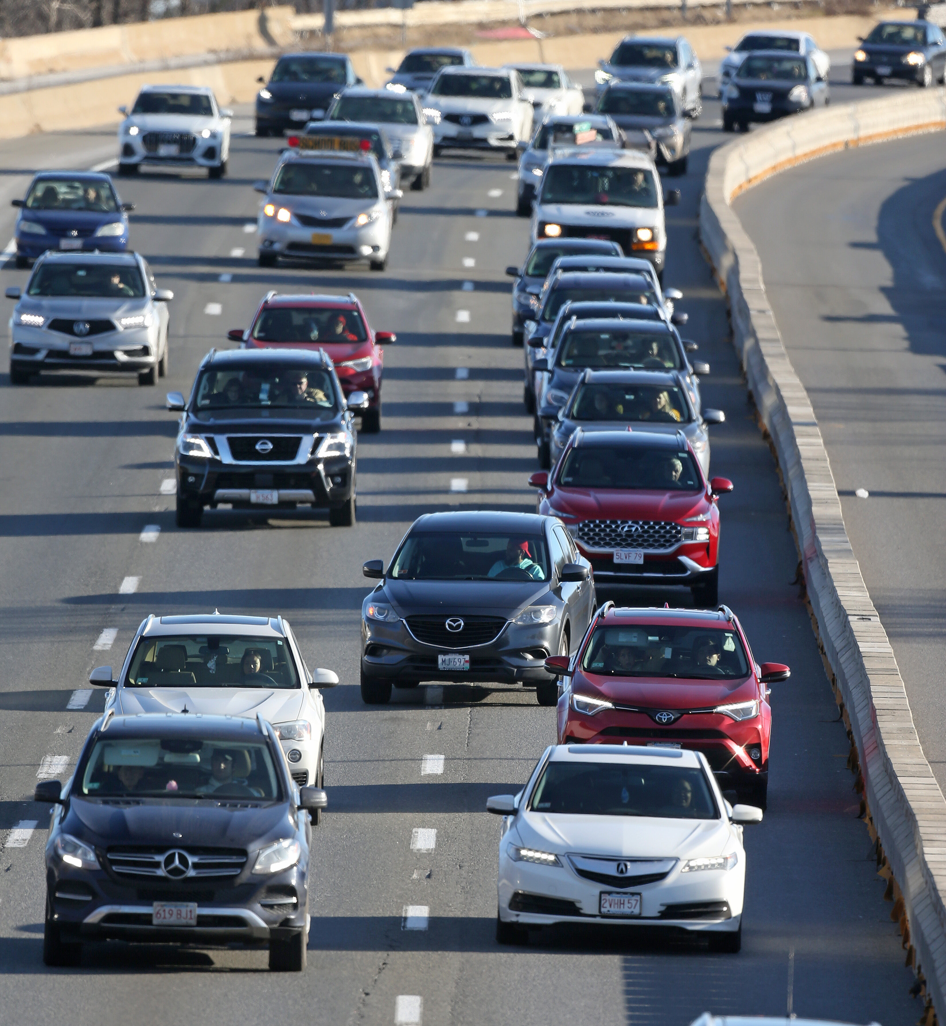 Beacon Hill hears bill to reduce driving in Massachusetts