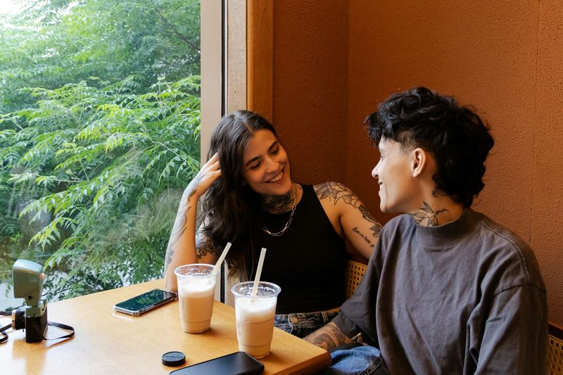 10 things that feel normal in toxic relationships