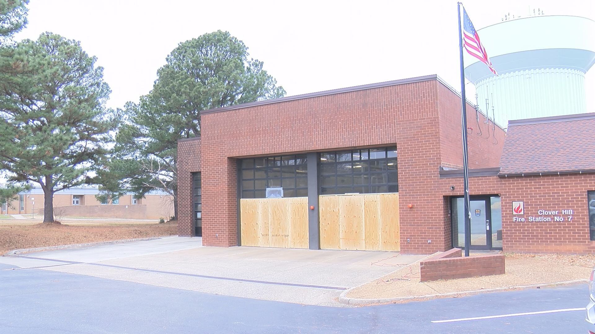 Benedictine football player granted bond after crashing into ...