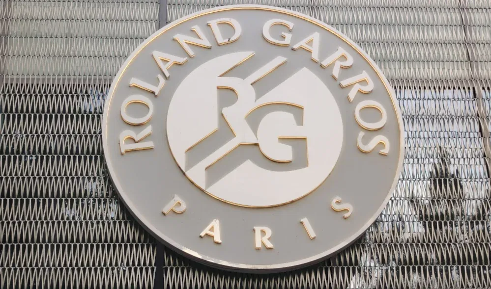 Neige à Paris : Roland-Garros méconnaissable, le court Philippe ...