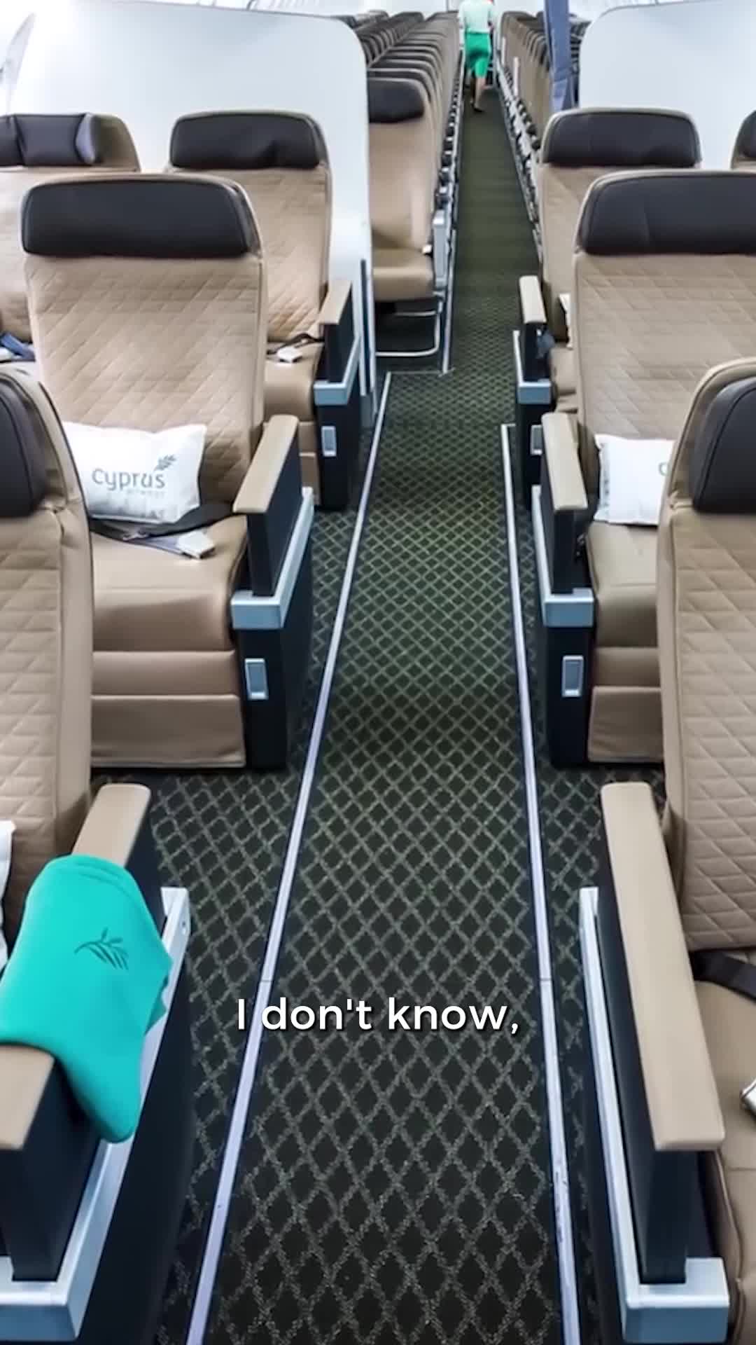 I tried Cyprus Airways business class ️