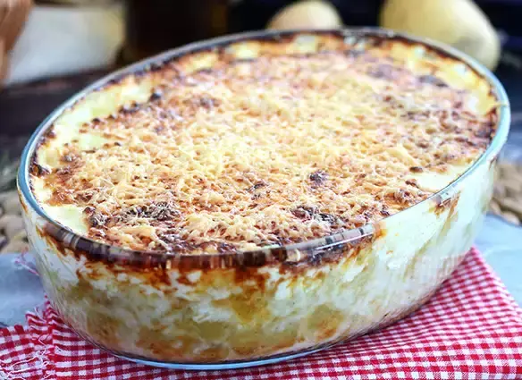 Cod fish with cream, the Portuguese recipe