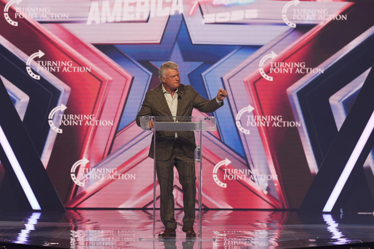 Alleged relationship between intern, chief of staff revealed in US Rep ...