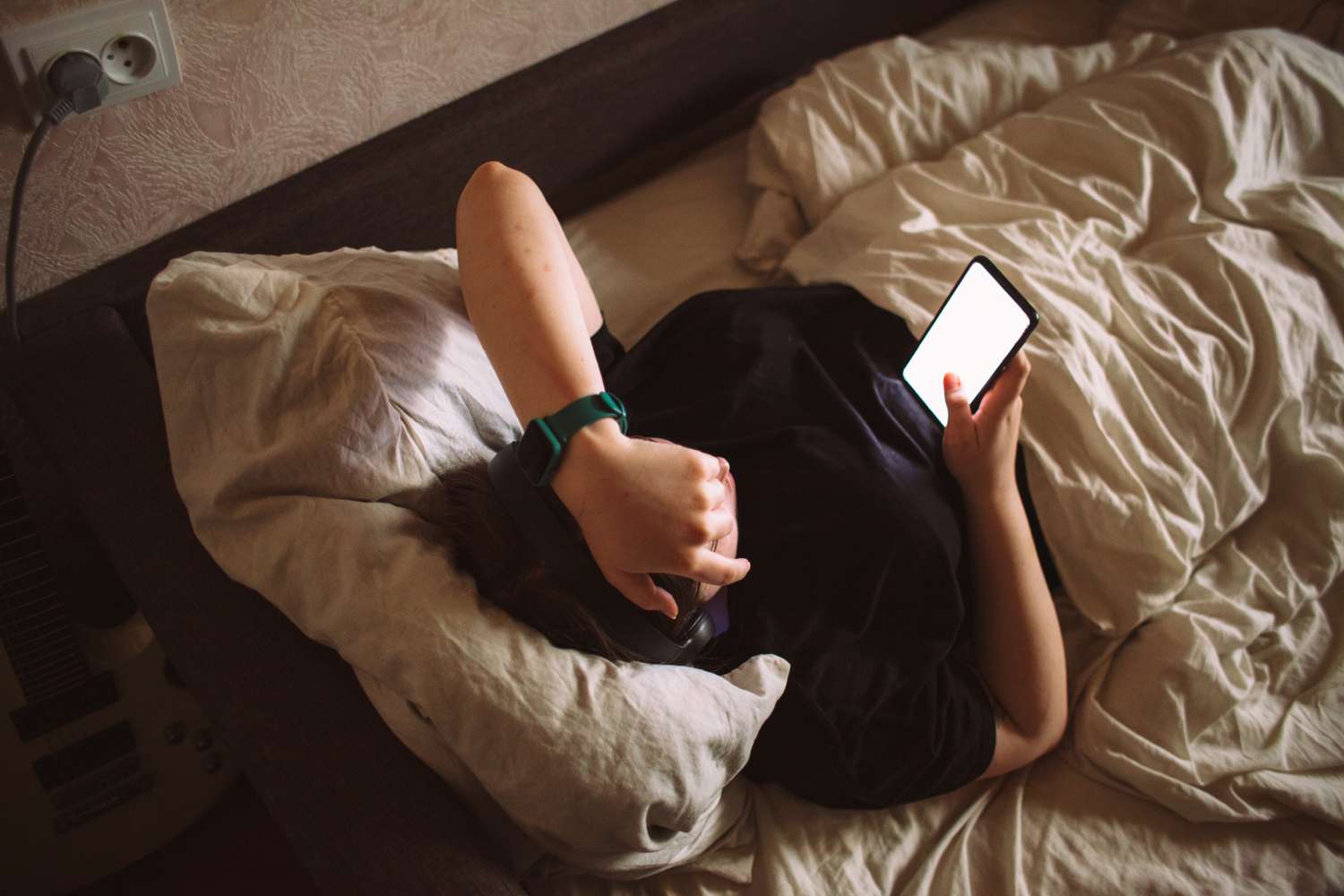 What is the phone 'brick'? Device goes viral as social media users ...