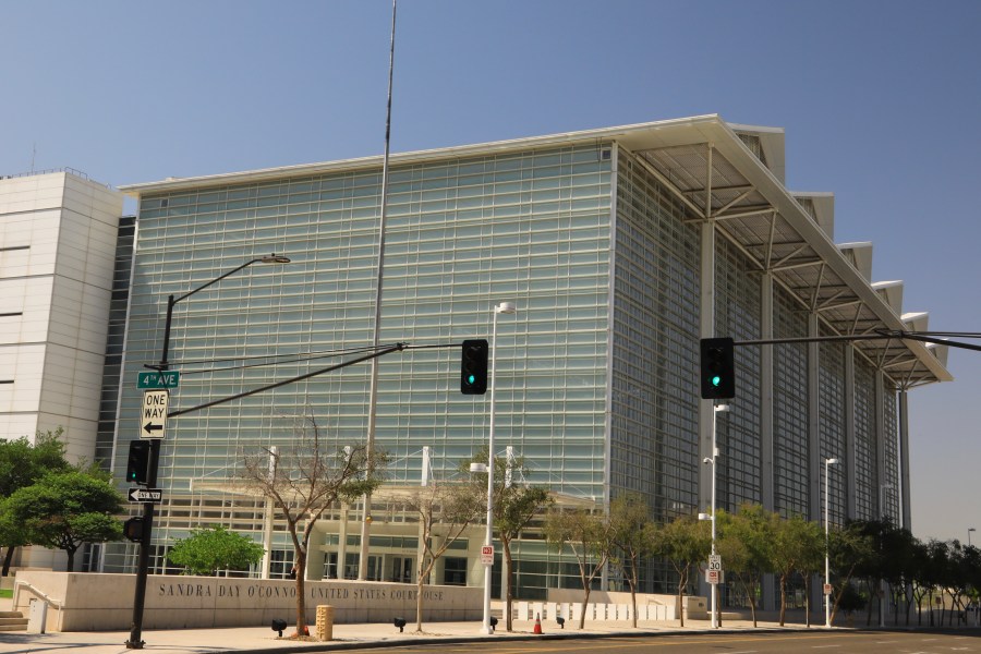 Arizona Supreme Court evacuated after suspicious package found