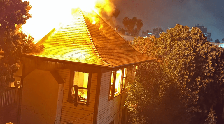 Raging fire destroys historic Hollywood hotel: '120-year story ends here'