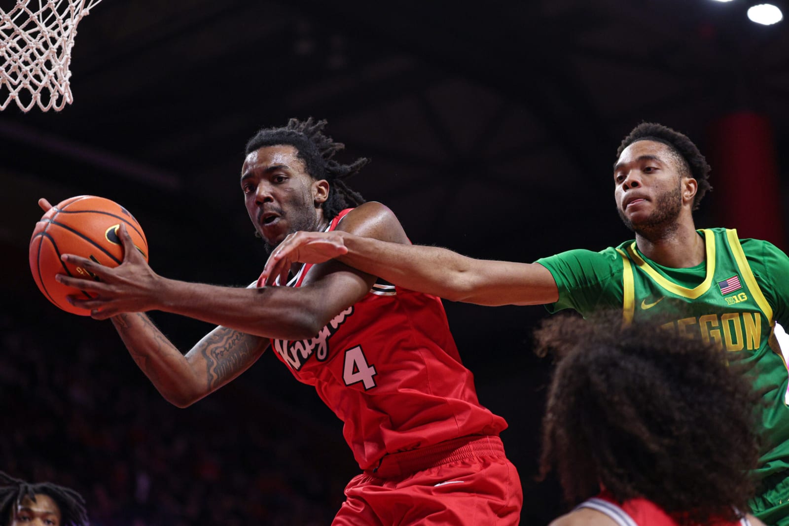 Rutgers prevails in overtime after back-and-forth bout with Oregon