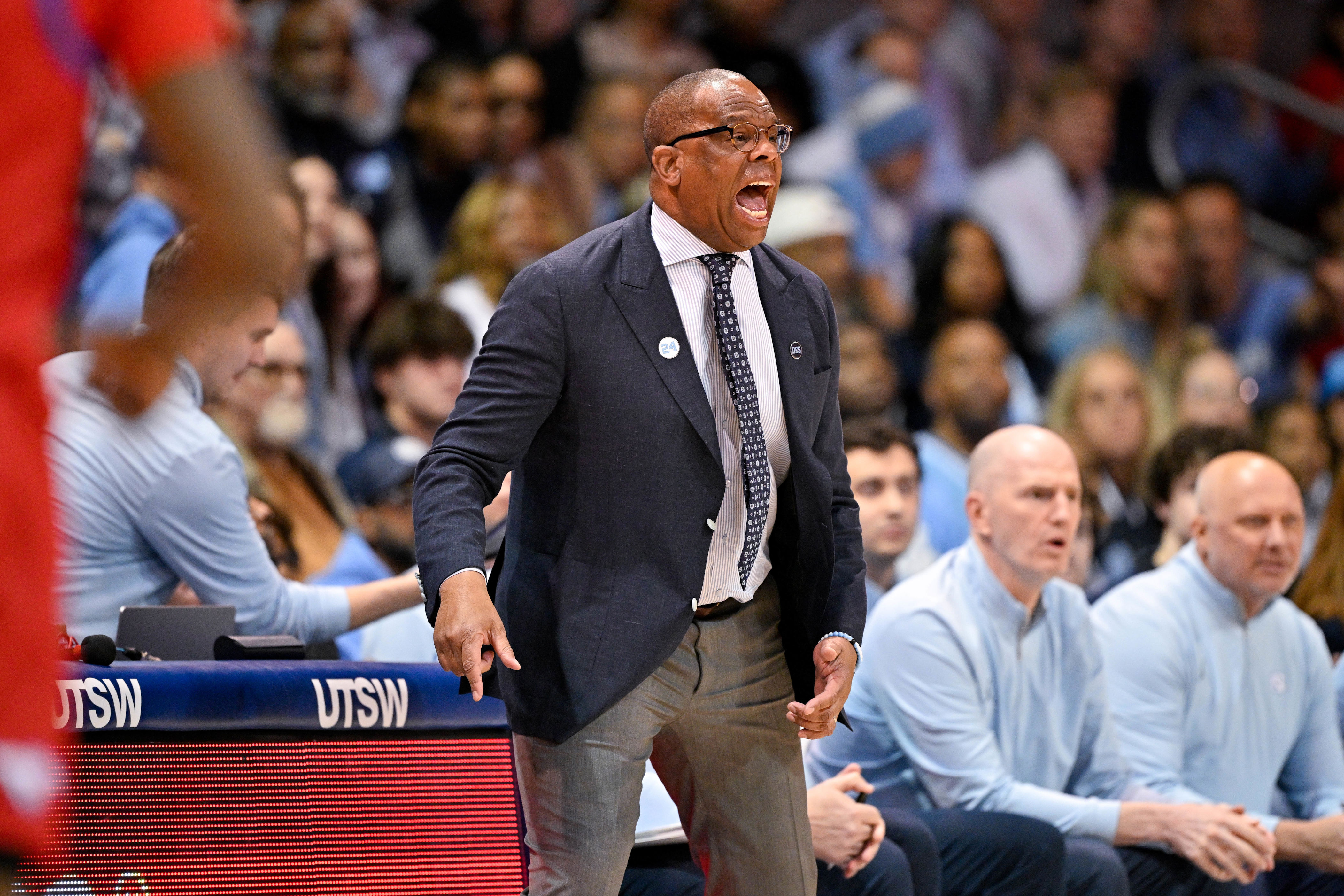 UNC drops to No. 17 in latest AP Top 25 men’s basketball poll