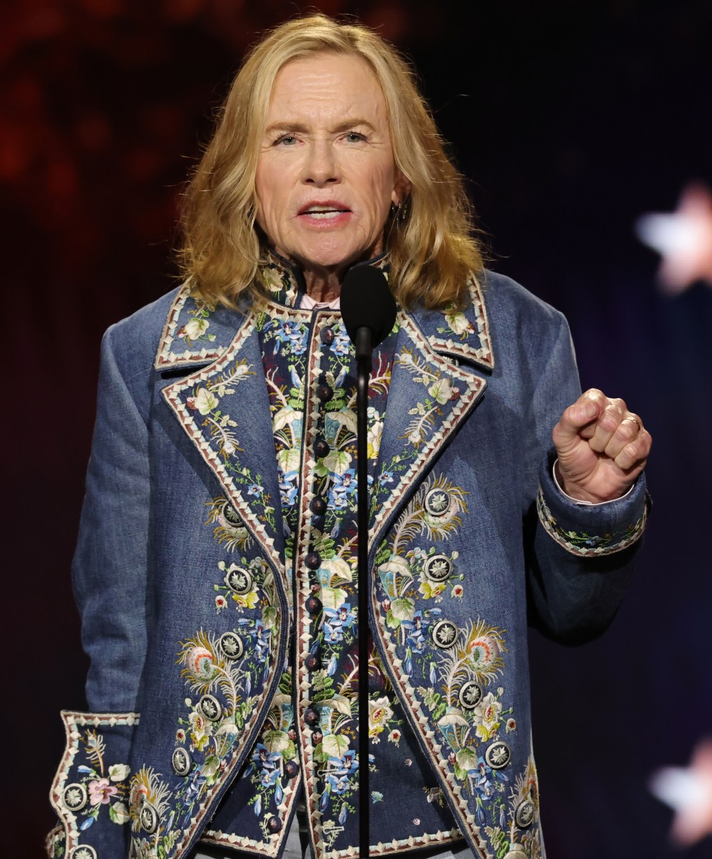 How Critics Choice Awards winners Seth Rogen, Jean Smart and more ...