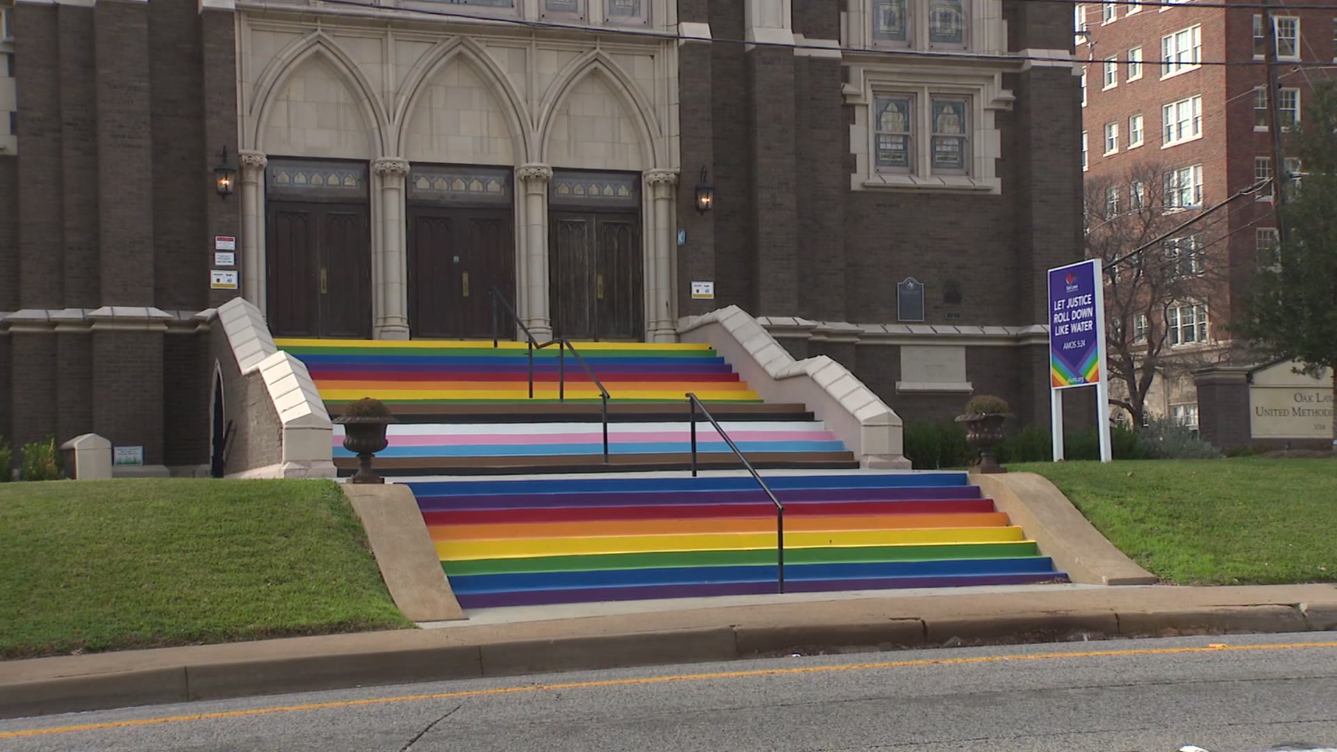 Rainbow steps outside historic Dallas church approved by city's ...