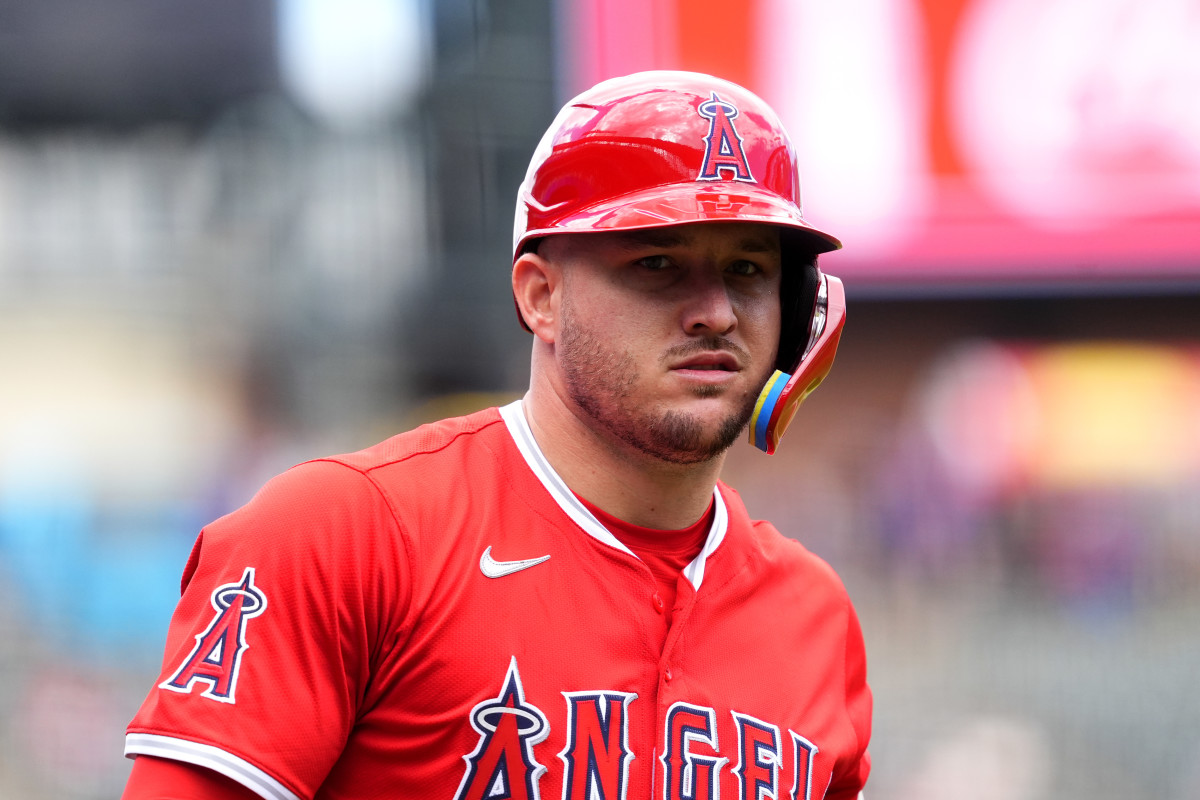 Angels' Mike Trout announces off-field gesture amid MLB offseason