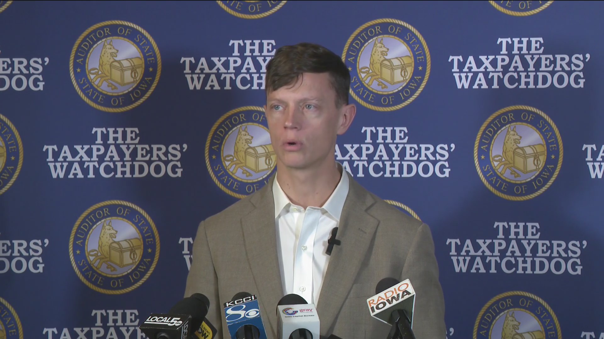 Iowa state auditor seeks mandatory jail time for tax fraudsters, among ...