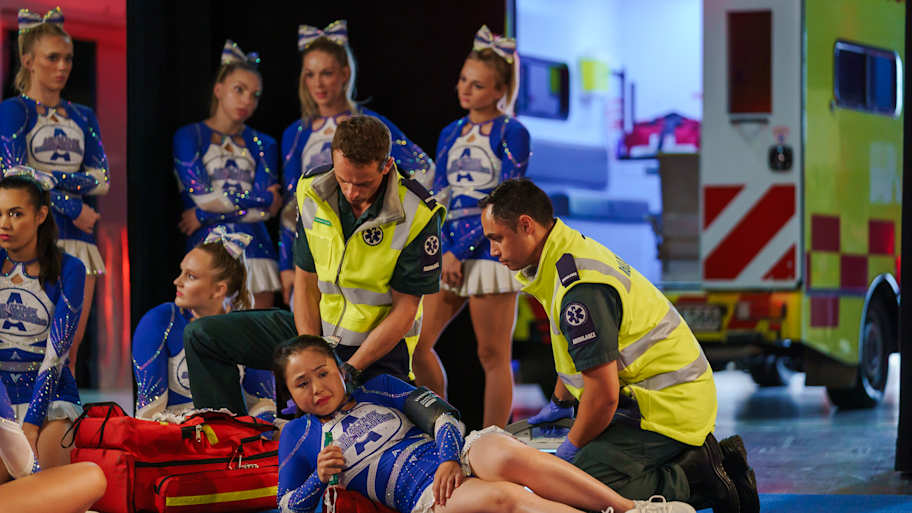 My Life Is Murder season 5 premiere recap: Was it murder or an accident?