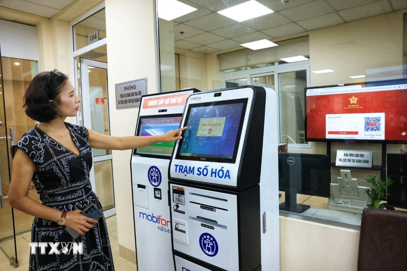 Hà Nội tái cấu trúc 293 thủ tục hành chính, tiết kiệm hơn 1.650 tỷ đồng ...