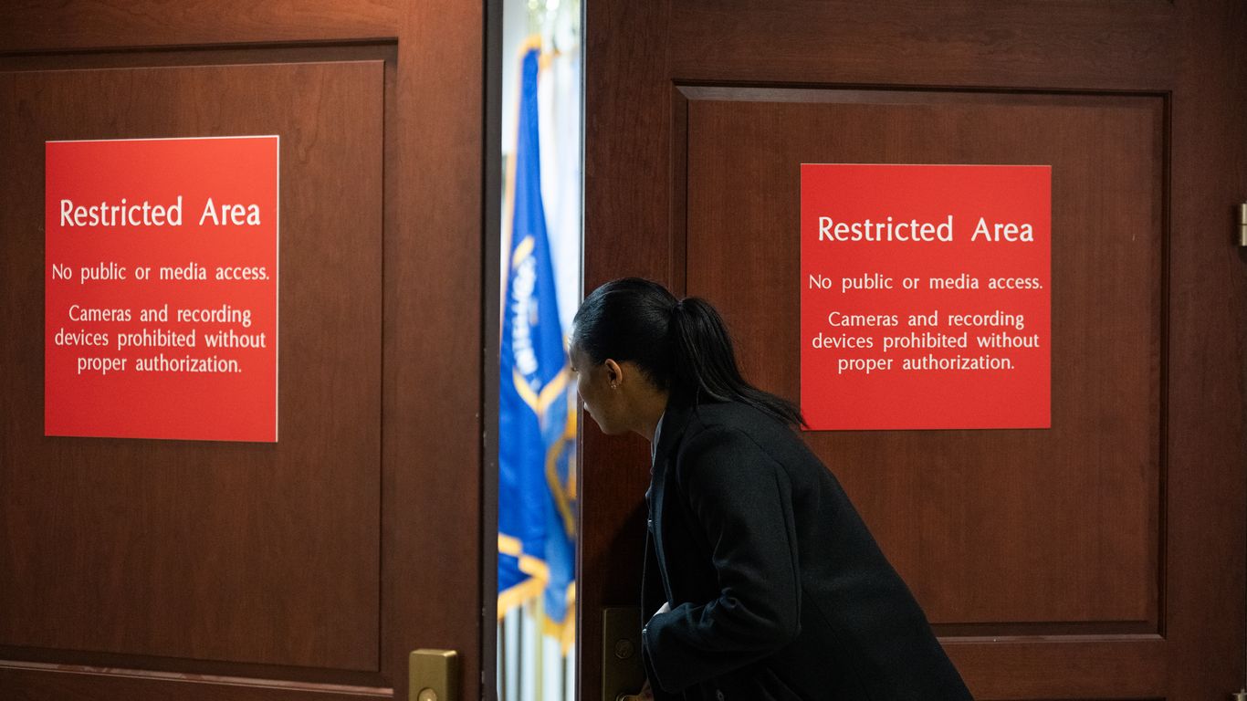 Inside Congress' deep split after marathon Venezuela briefing