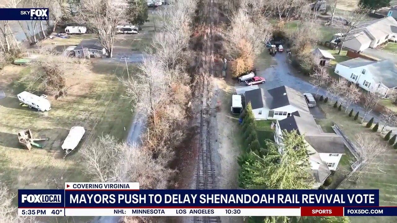 Virginia leaders push to delay Shenandoah rail revival vote