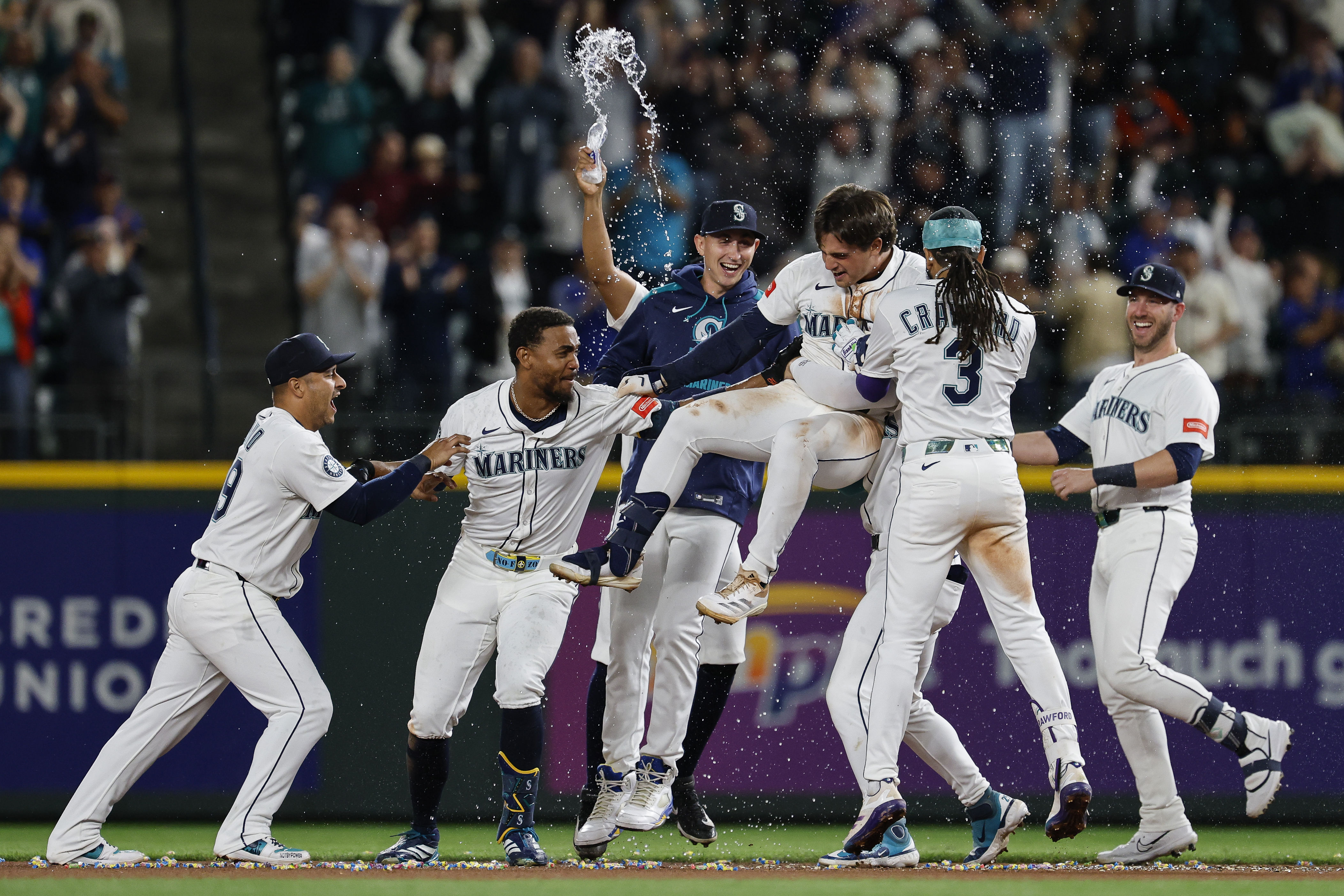 Mariners’ direction clear as contract details come to light