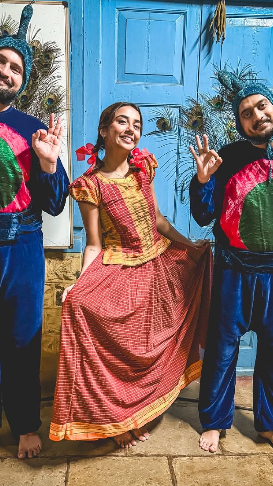 Marathi mulgi MostlySane, aka Prajakta Koli, goes traditional for debut ...