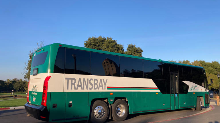 Between San Francisco and Berkeley, an affordable luxe commuter bus is ...