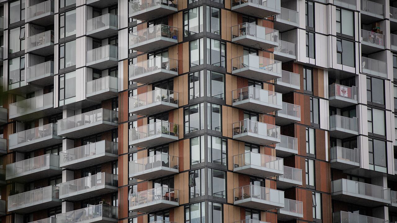 Experts say 2026 could be the best time to get in the housing market