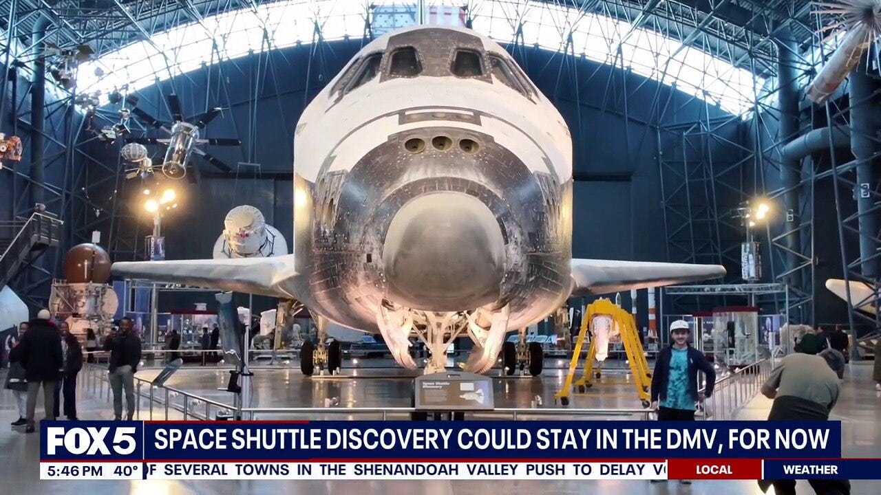 Space shuttle 'Discovery' to stay in Virginia for now