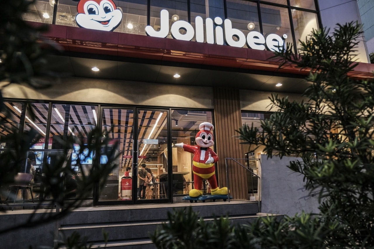 Jollibee Foods plans to spin off international business with US listing ...