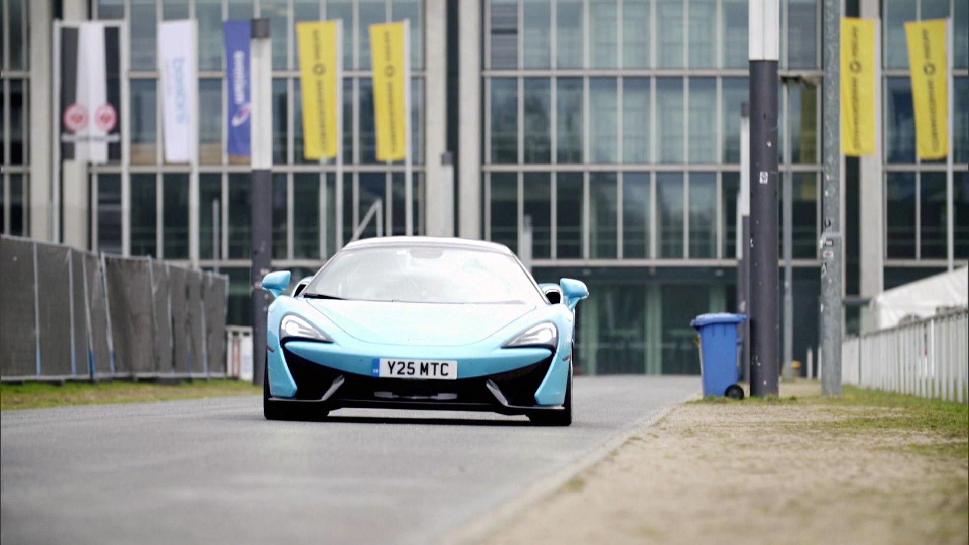 Vorschau: McLaren 570S Spider vs. Flugzeug (Folge 438)